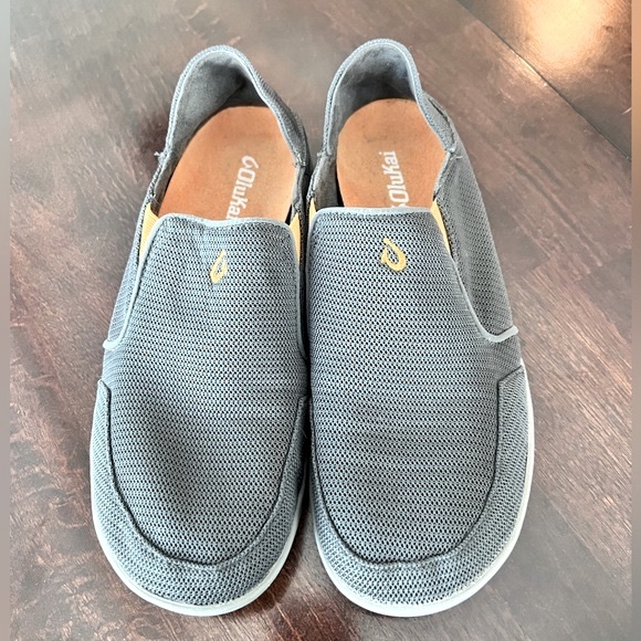 OluKai | Shoes | Olukai Nohea Mens Mesh Slipon Shoe Sz 9 Dark Gray ...